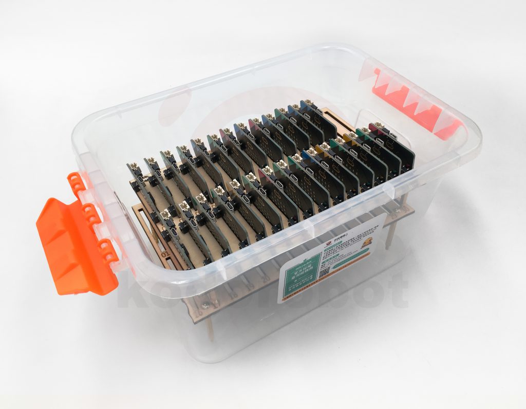 micro:bit 收納盒 – 宇宙機器人